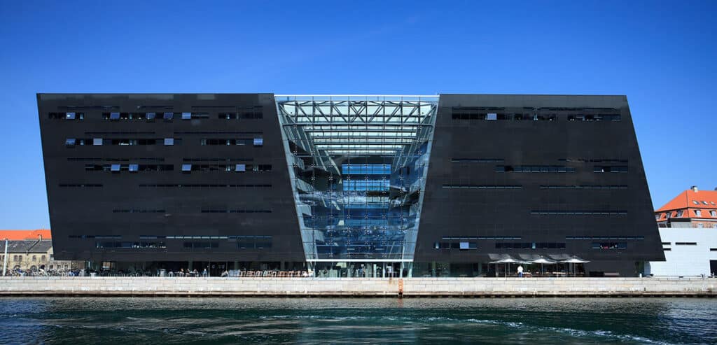 What Is A Structural Glass System? - Enclos Tensile Structures